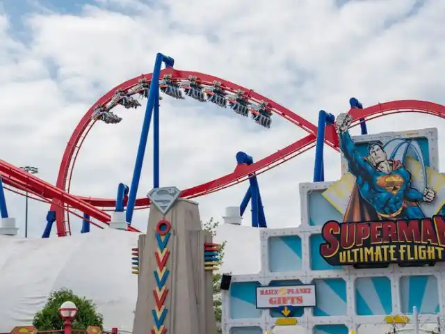 Six Flags Great Adventure Admission Tickets 2024 New York | passforless.com