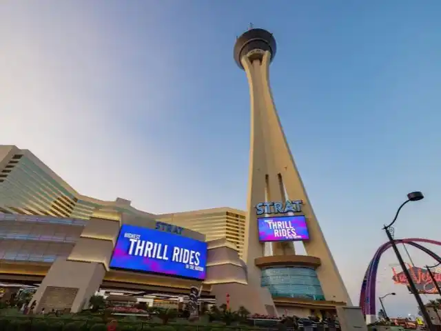 The STRAT Tower Admission Ticket 2024 Las Vegas | passforless.com
